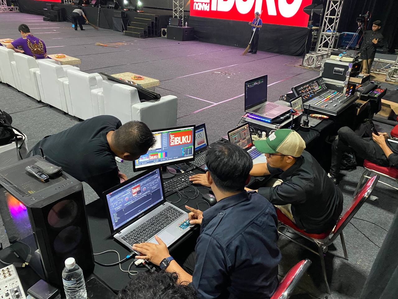 Native Multimedia Videotrone Project 2023